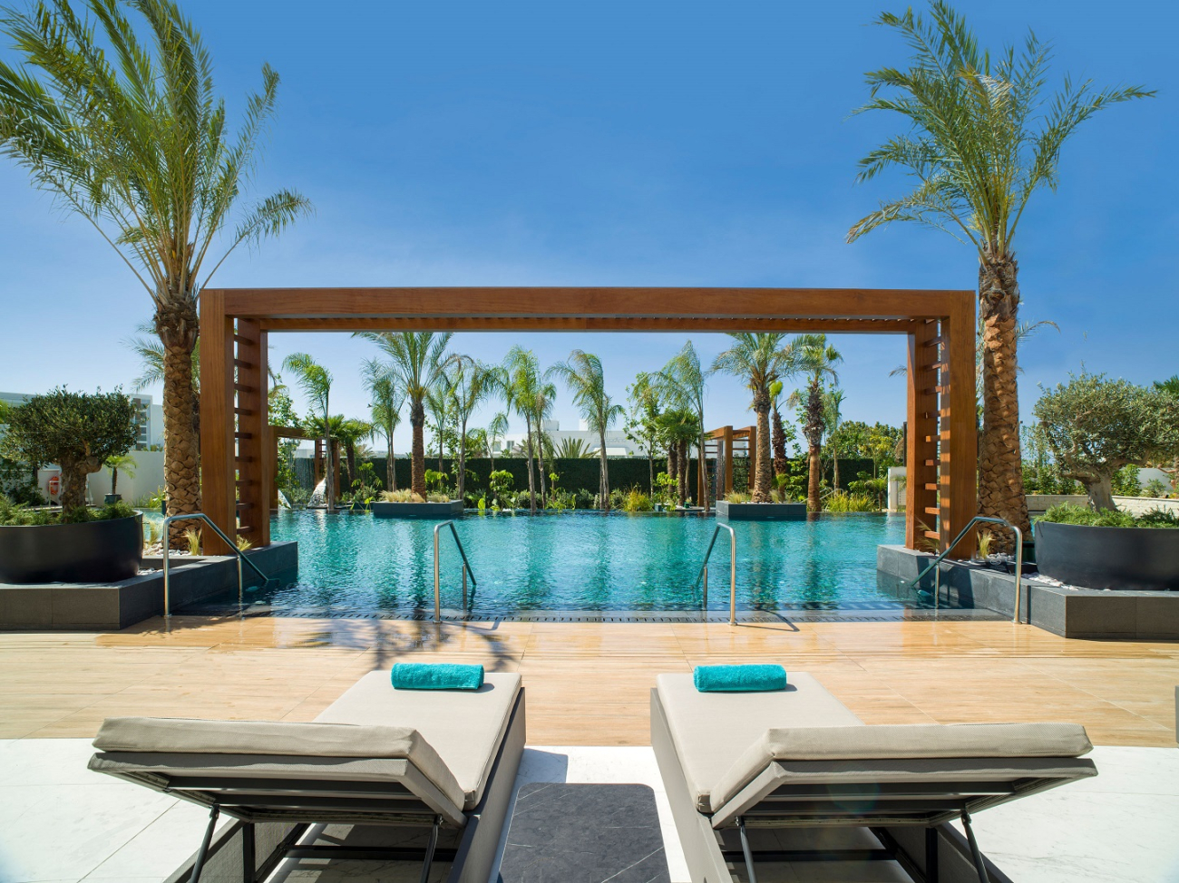 SWIMMING POOLS | Attica Luxury - Luxury holidays in Cyprus